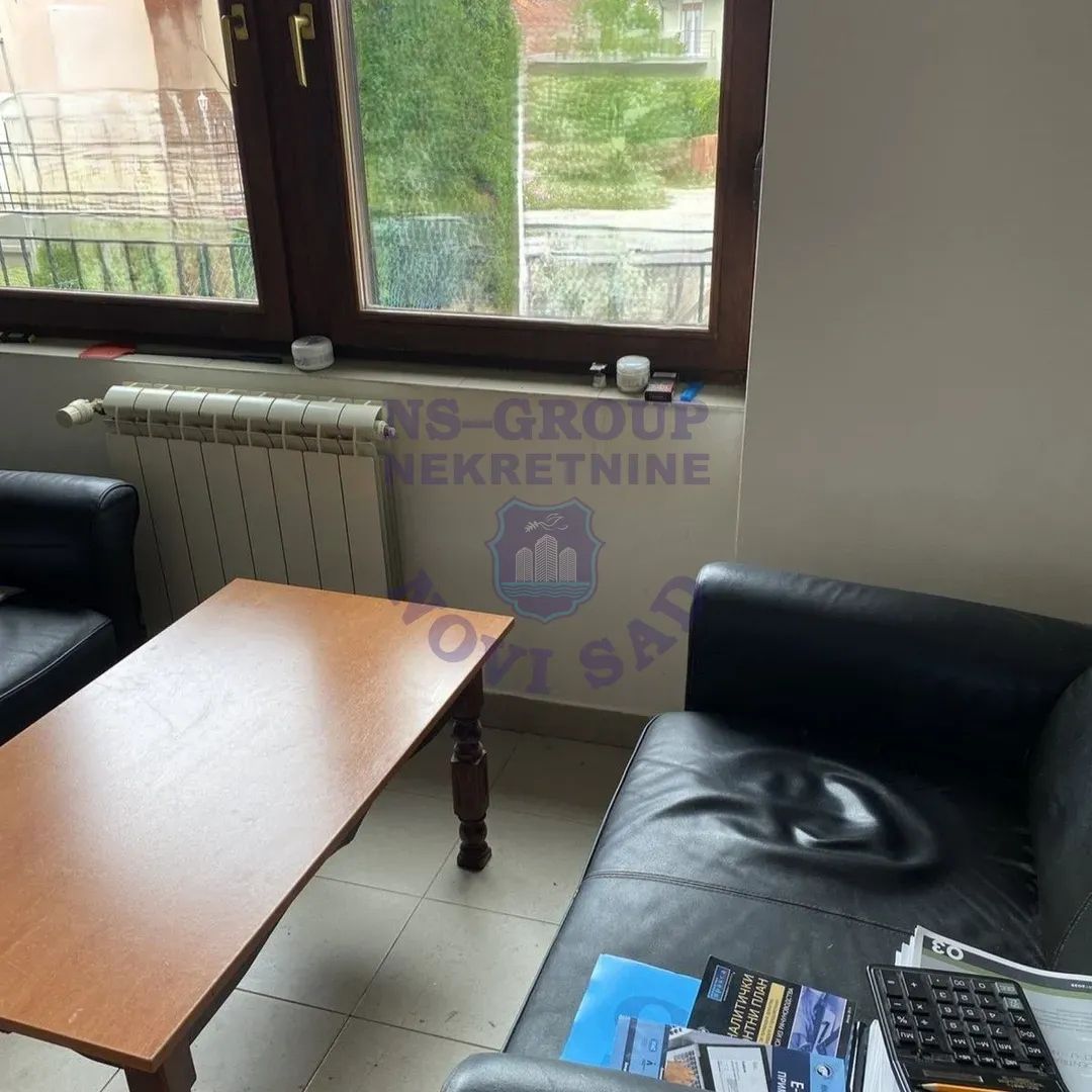 Tatarsko brdo, Sremska Kamenica