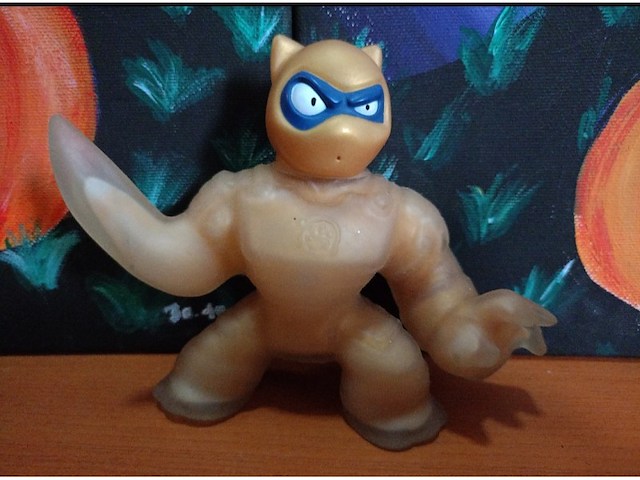 Heroes of Goo Jit Zu Golden Pantaro - Zlatni Panter