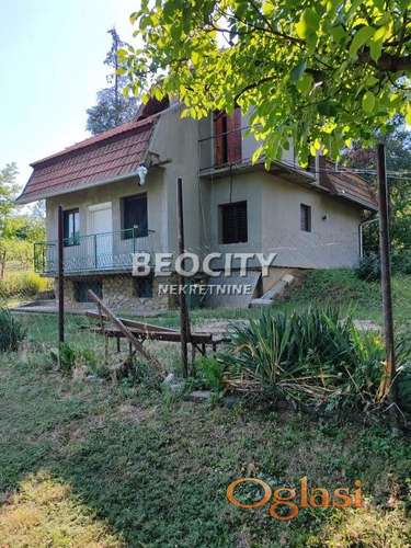 Sremska Mitrovica, Ležimir, Banovac, 2.5, 140m2 Porodična kuća u vikend naselju Banovac