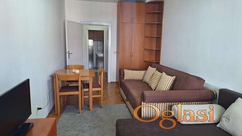 CENTAR, Garsonjera 29m2