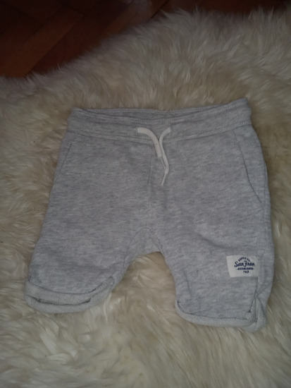 Deciji sortc H&M