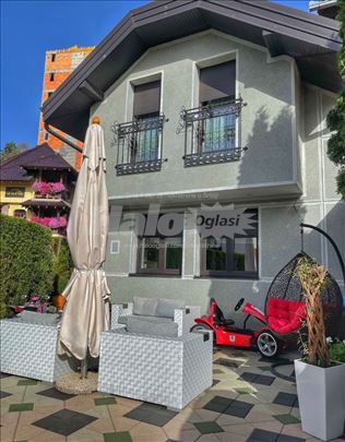 Centar Lux Apartman/Kuca