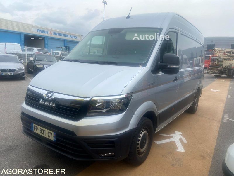 Prodaje se MAN TGE 3.180 minibus furgon na aukciji