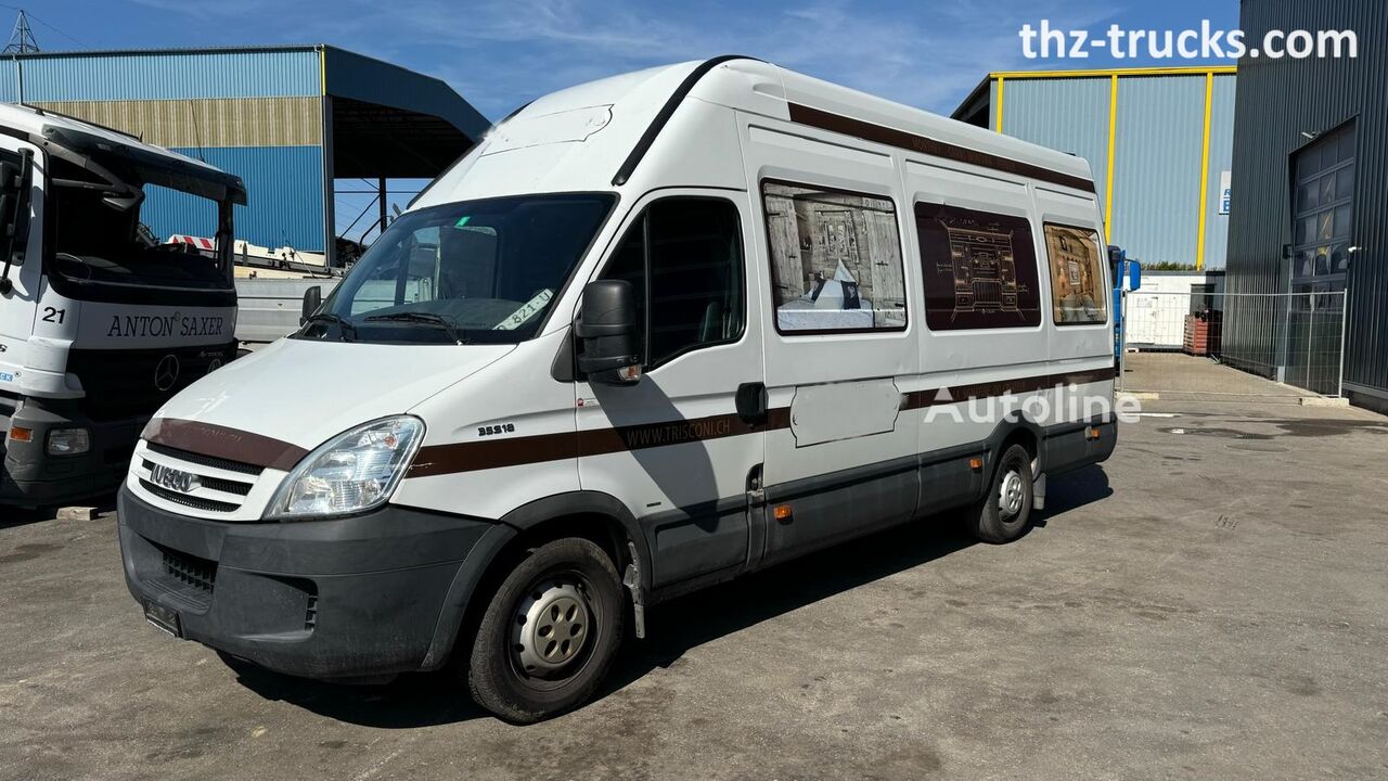 IVECO Daily 35S18 a minibus furgon