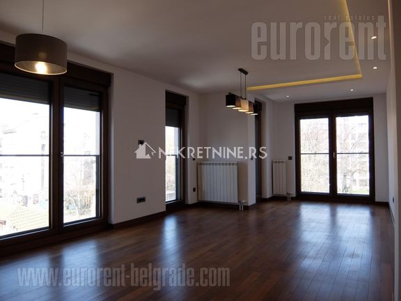 #48713, Izdavanje, Stan, ČUBURSKI PARK, 1200 EUR