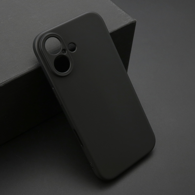 Futrola ULTRA TANKI KOLOR za iPhone 17 (6.3) crna