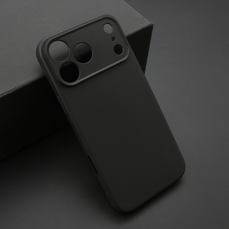 Futrola ULTRA TANKI KOLOR za iPhone 17 Pro Max (6.9) crna