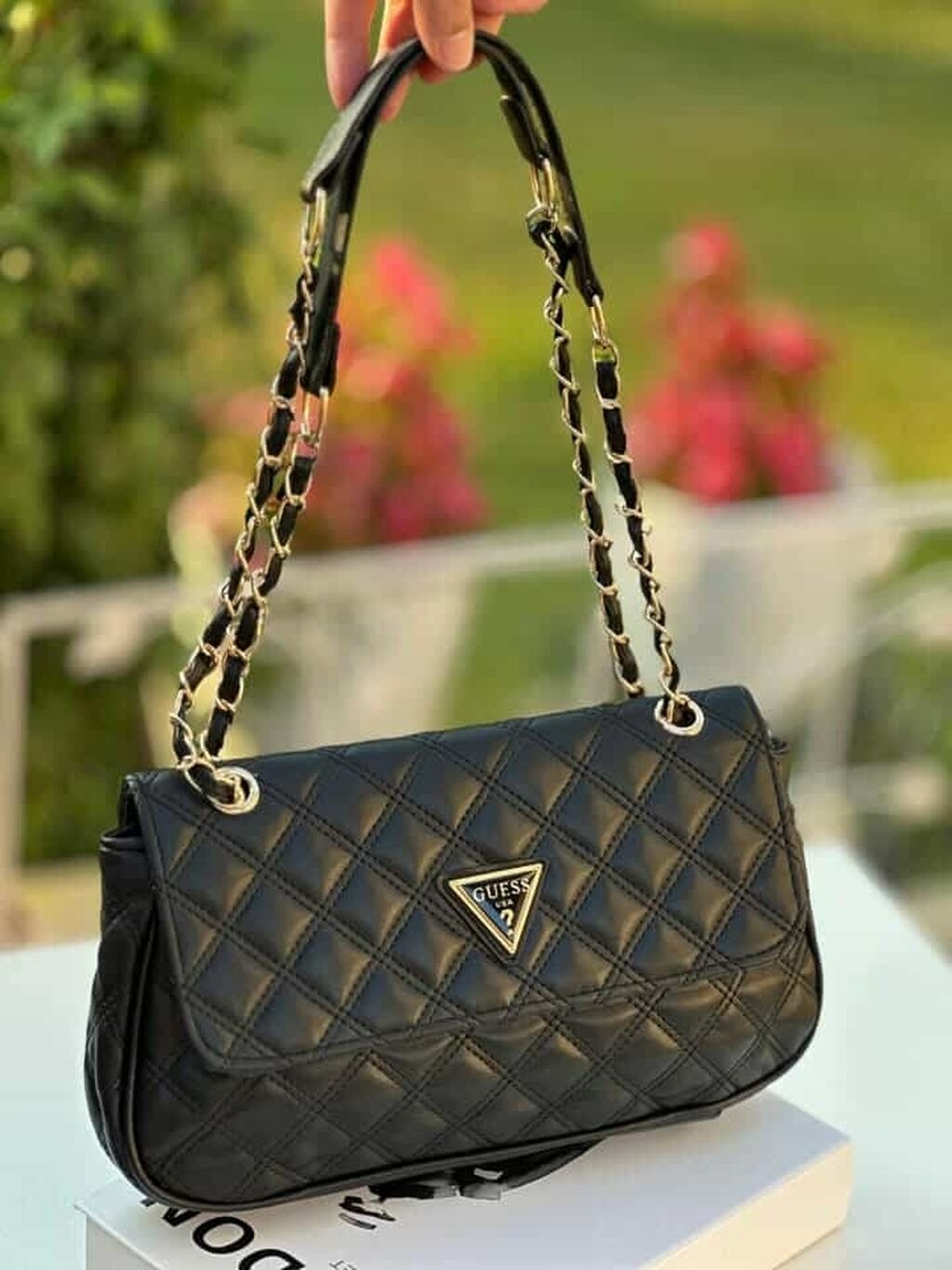 Torba za rame, Guess, Materijal: Veštačka koža