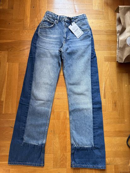 Zara farmerice cvrst teksas