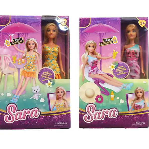 Sara na plaži