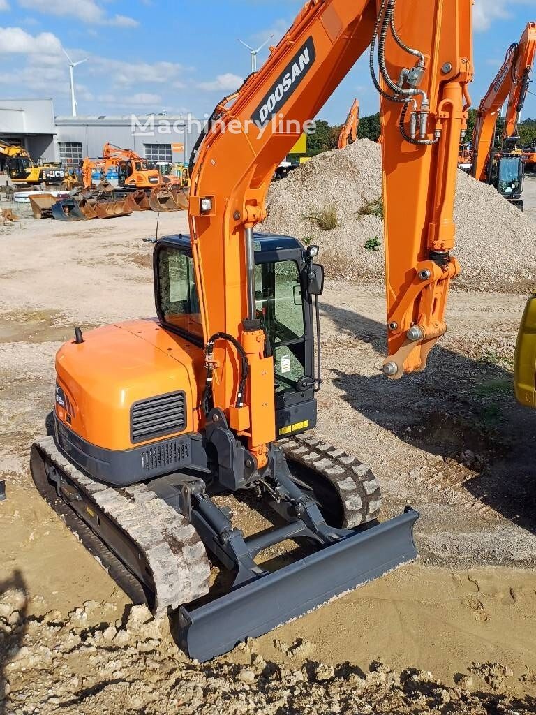 Doosan DX 85 R-3 mini bager
