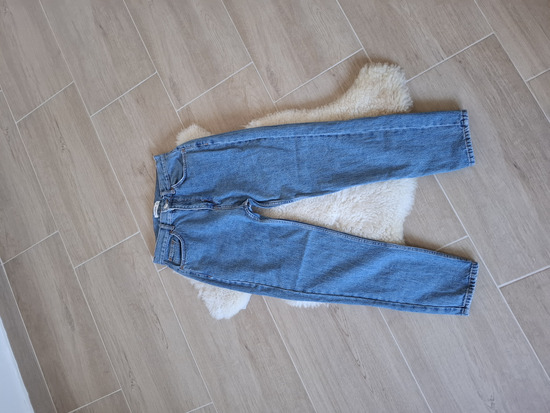 Pull&Bear farmerke mom fit kroja