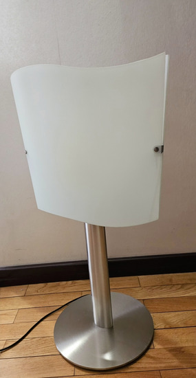 Natuzzi Apis staklo/ metal lampa, original