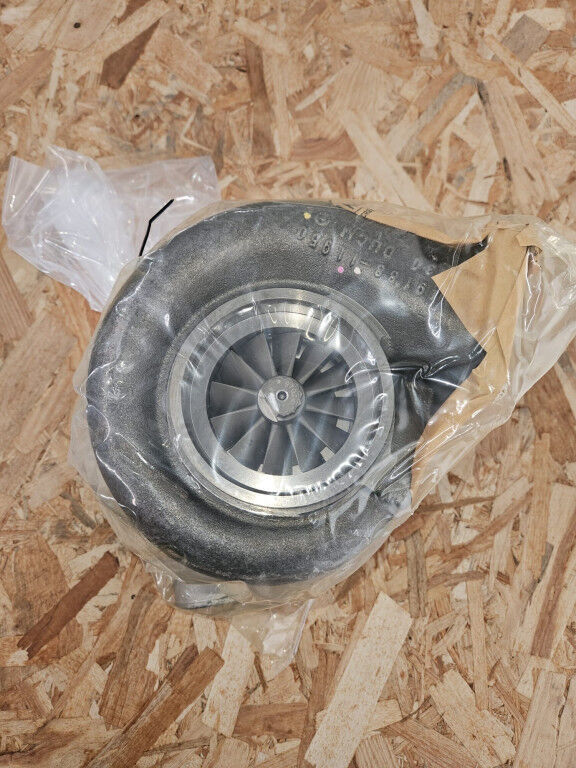 Case 84593946 84593946 turbokompresor za Case E805 građevinske mašine