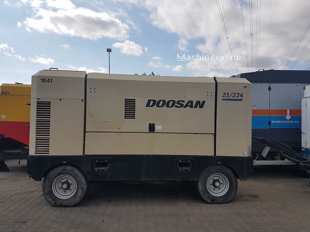 Ingersoll Rand 21/224 mobilni kompresor