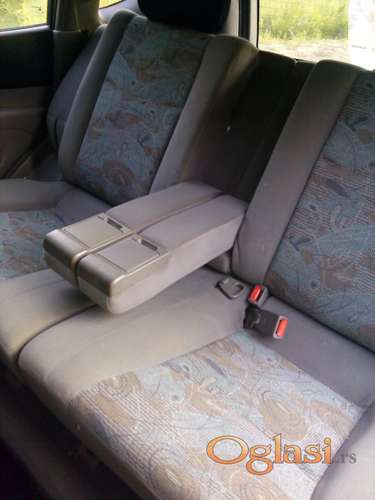 Daewoo Tacuma, Zadnja klupa - sedišta