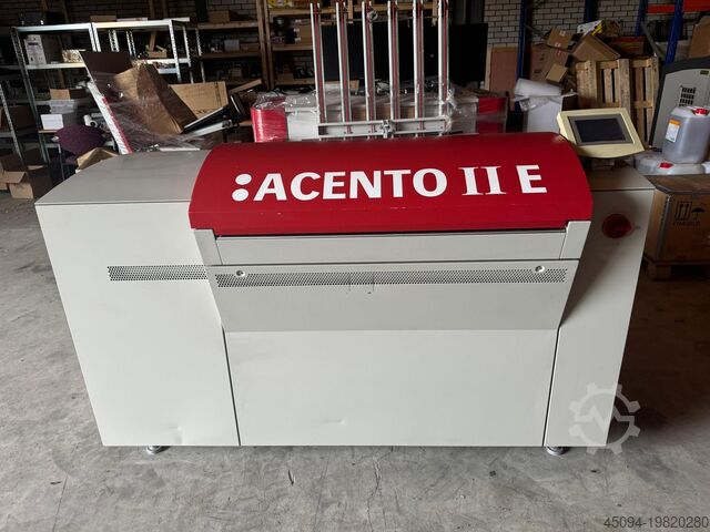 Tanjiri
Screen Agfa Acento II E