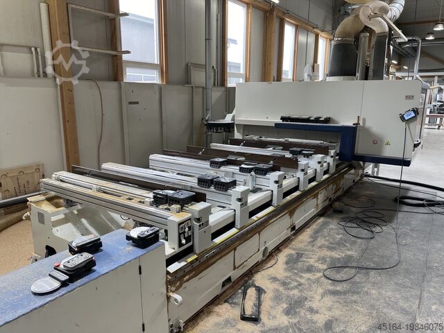 CNC machining centar
SCM morbidelli M 400
