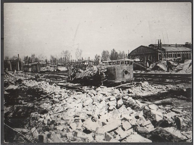 Beograd - bombardovanje tramvajskog depoa 1941