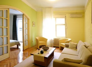 Izdavanje Stan - Beograd, Stari Grad: Centar - Skupština - Terazije