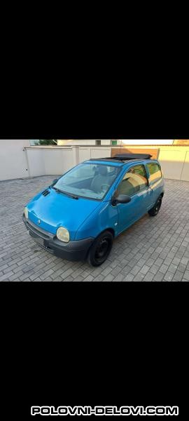 Renault Twingo Kompletan Auto U Delovima