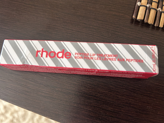 Rhode peptide lip