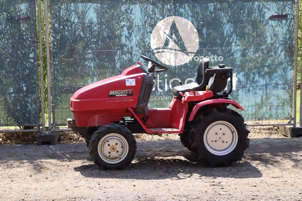 Prodaje se Honda RT130D traktor točkaš na aukciji