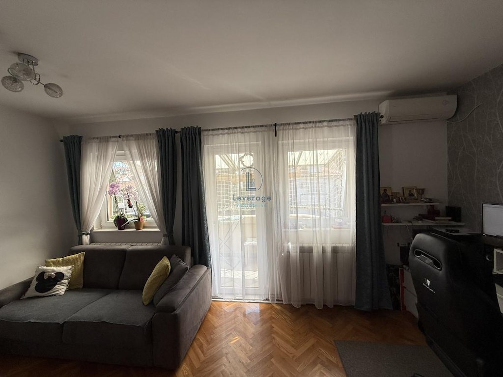 Žarkovo, 59 m2