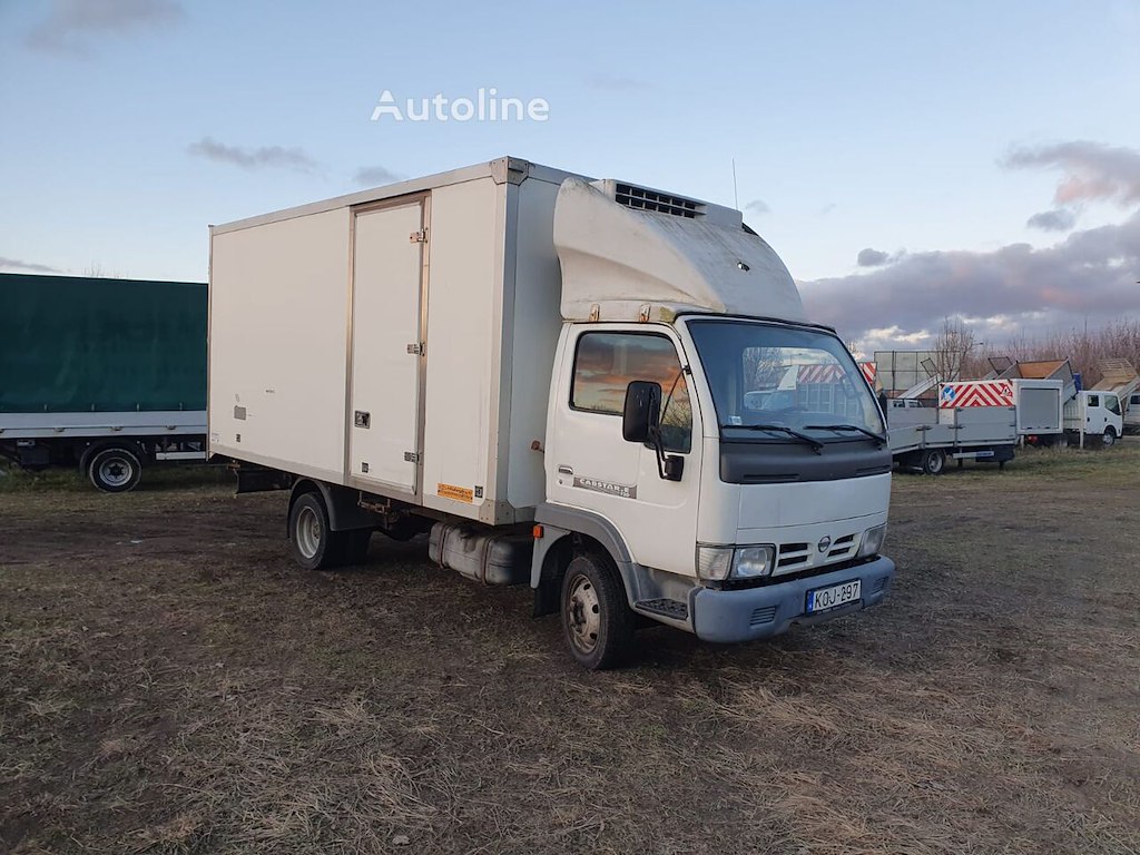 Nissan Cabstar 3.0 TDi kamion hladnjača < 3.5t