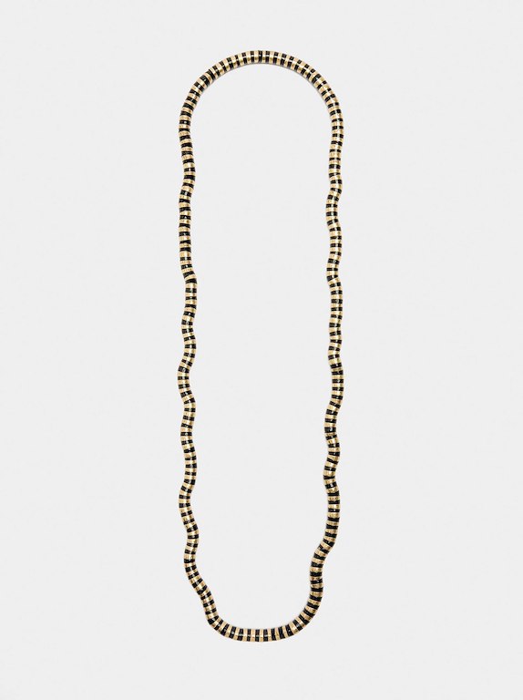 LONG NECKLACE WITH SNAKE CHAIN