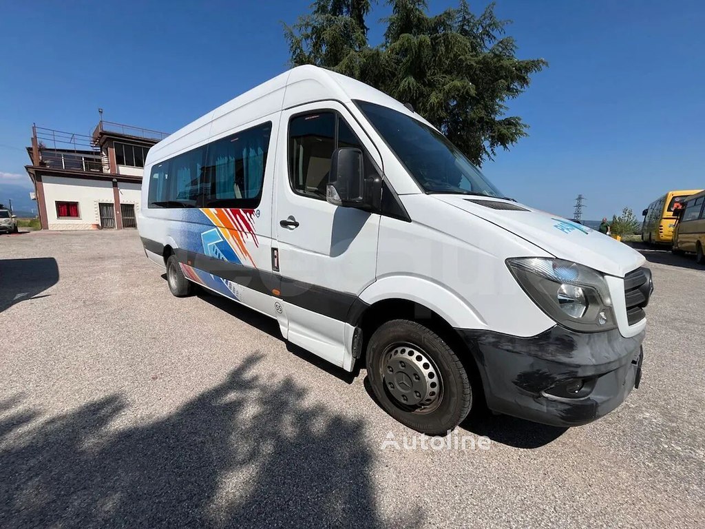 Prodaje se Mercedes-Benz MB906 putnički minibus na aukciji