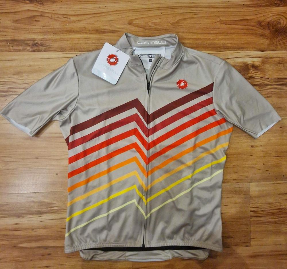 Castelli ženski dres