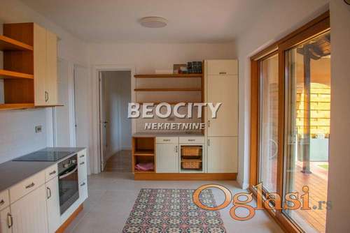 Zemun, Centar, Ugrinovačka, 4.5, 145m2