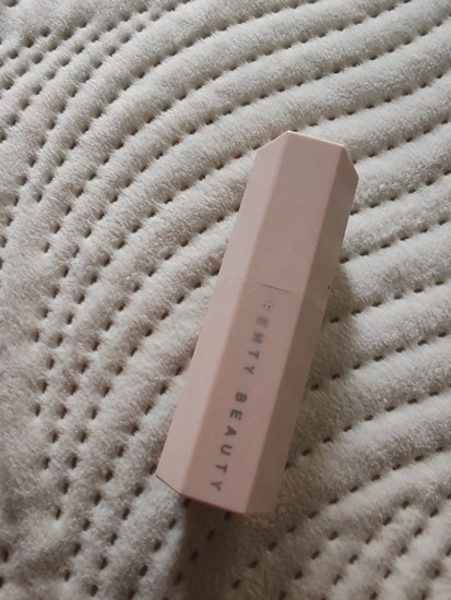 FENTY BEAUTY MATCH STIX za konturisanje