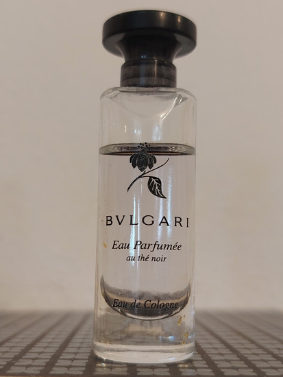 Bvlgari eau psrfumee au the noir