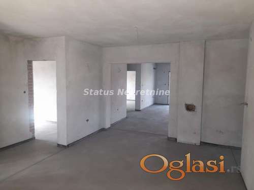 Veternik-Nezavršen Poslovni Prostor 200 m2-pogodan za Kancelarije ili Ordinacije-Zakupnina 1900e-065/385 8880