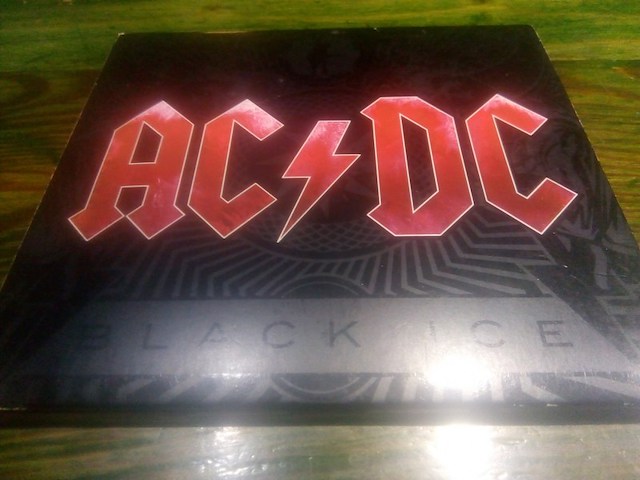 AC/DC-BLACK ICE