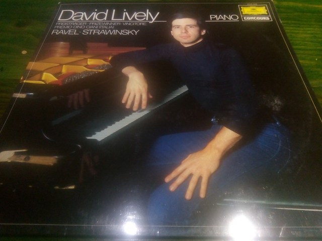 DAVID LIVELY - RAVEL/STRAWINSKY