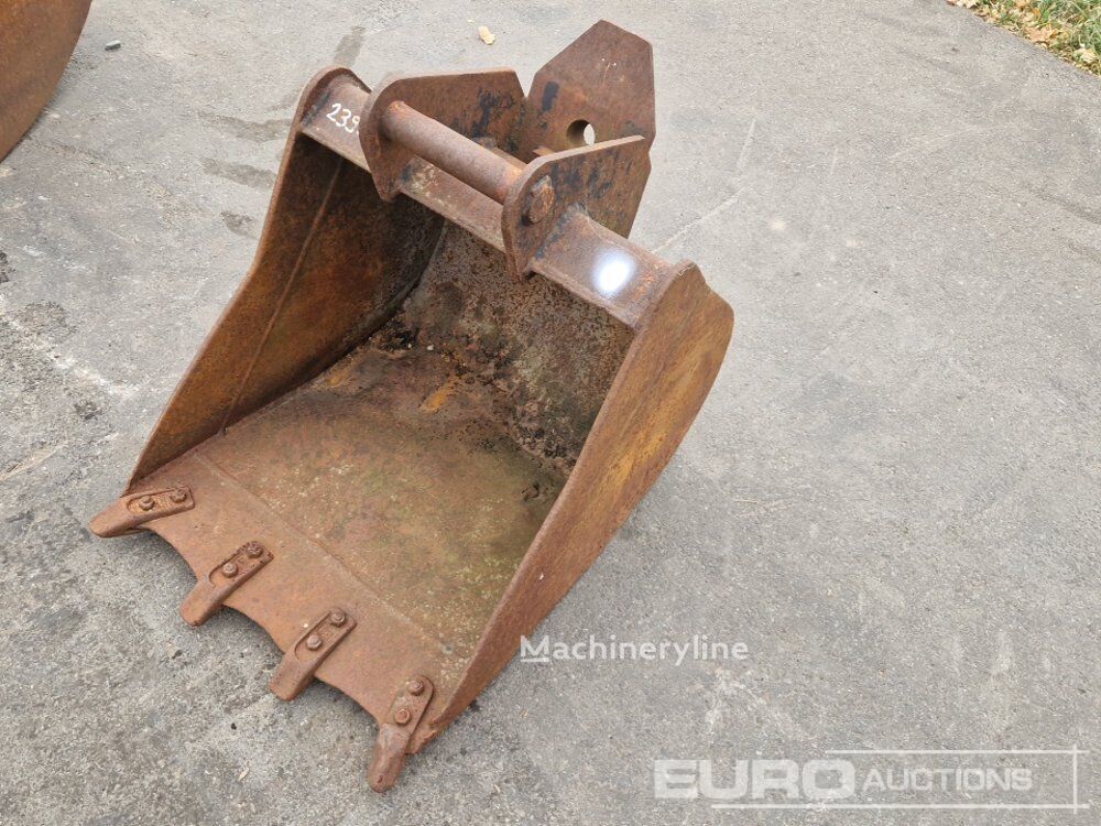 Prodaje se 22" Digging Bucket kašiku za bager na aukciji