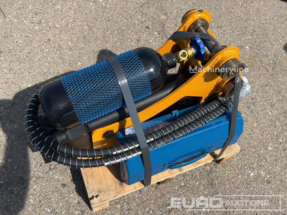 Prodaje se STARVOX BR-16 hidraulični čekić na aukciji