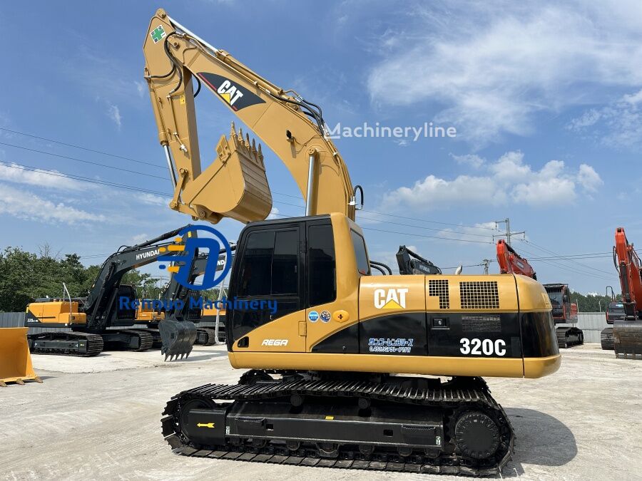 Caterpillar 320C bager guseničar