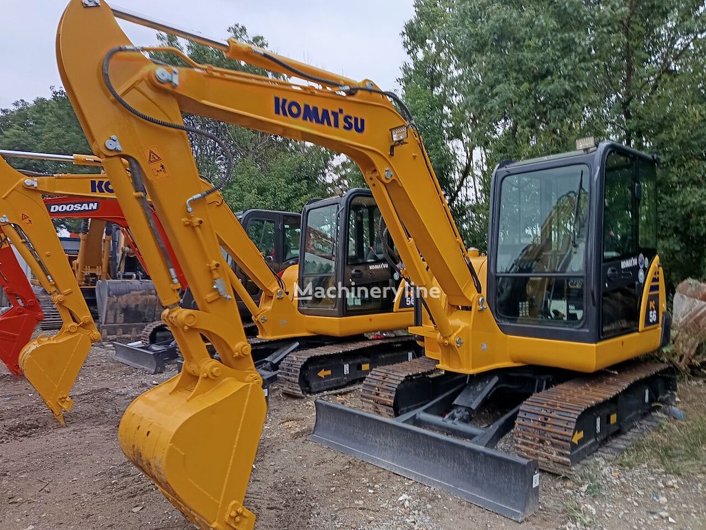 Komatsu PC56 midi bager