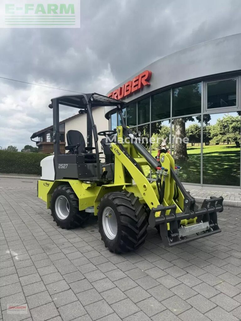 Fliegl 25-27 inkl. 3 anbaugeräte prednji utovarivač
