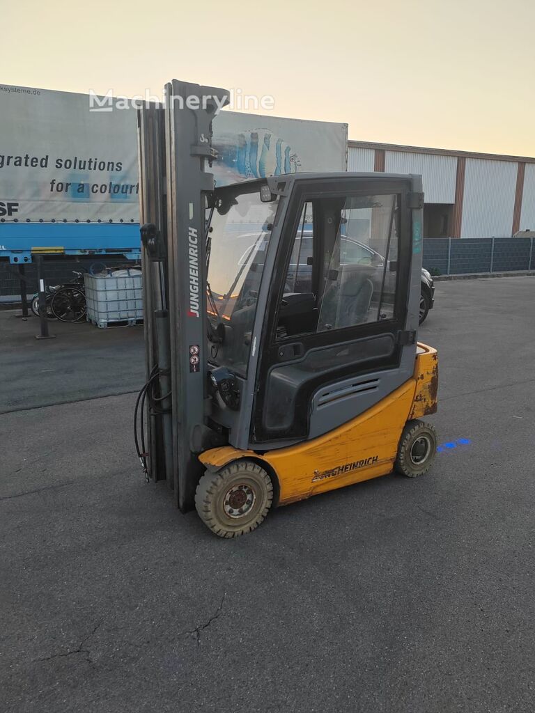 Jungheinrich EFG316k /5.5m/ batt 2022/ defect električni viljuškar