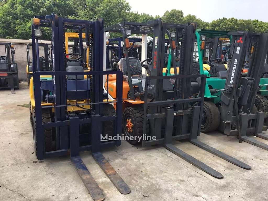 Komatsu FD30 dizel viljuškar