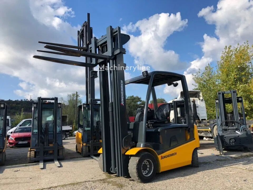 Jungheinrich EFG 430 električni viljuškar