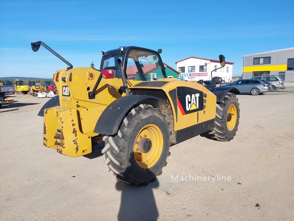 Caterpillar TH 407 teleskopski utovarivač