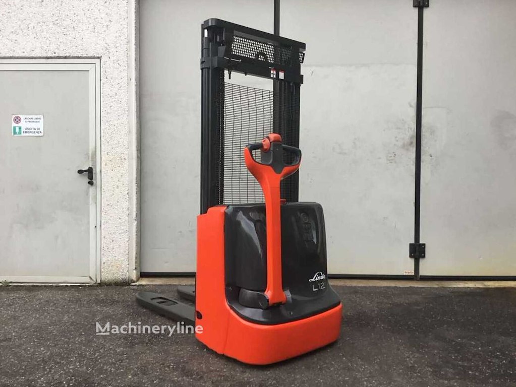Linde L12 Pallet stacker paletni viljuškar