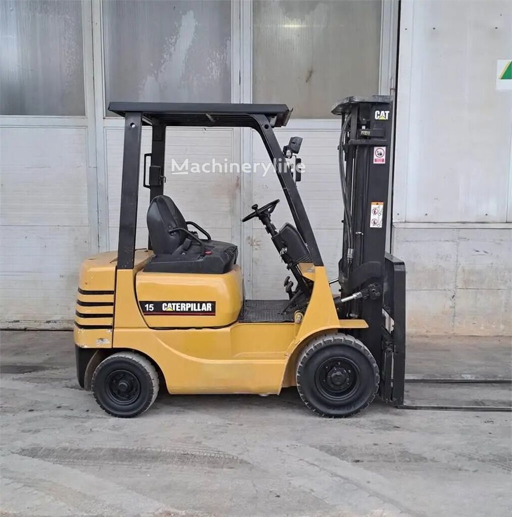 Caterpillar DP15 dizel viljuškar