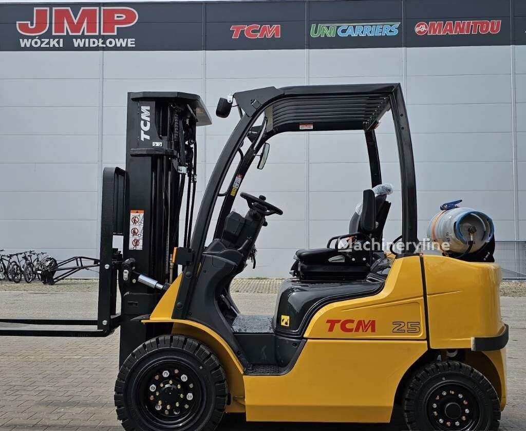 Novi TCM FGE25-E2 UNUSED TRIPLEX4300mm viljuškar na gas